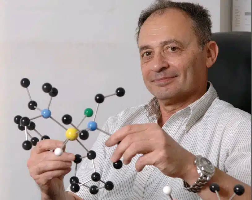 פרופ' דויד מילשטיין בהרצאה ע"ש פרופ' עמוס דה שליט שתשודר ביום שני הקרוב ...