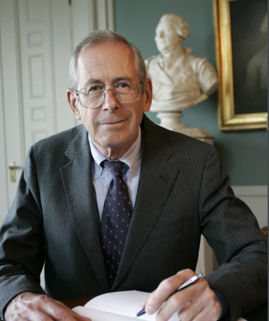 "Nobel winner Jim Peebles led theoretical research in cosmology for ...