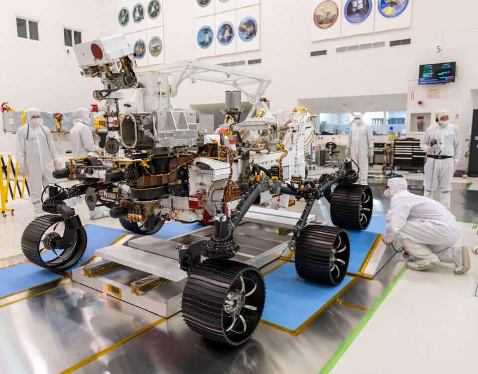 To pick rocks on Mars to bring to Earth - the scientist - Hayadan
