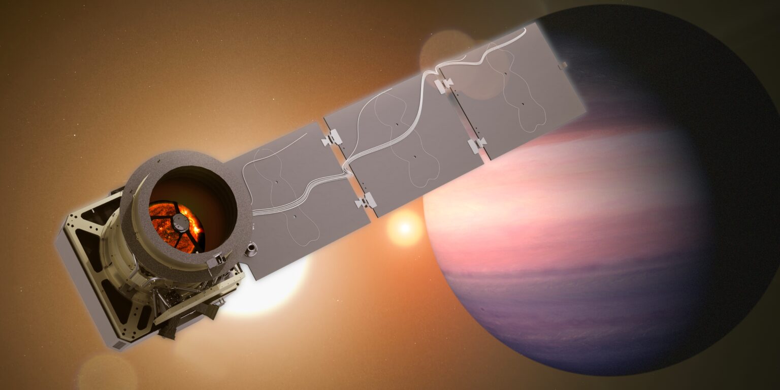 NASA launches tiny Pandora space telescope to study atmospheres of 20 ...
